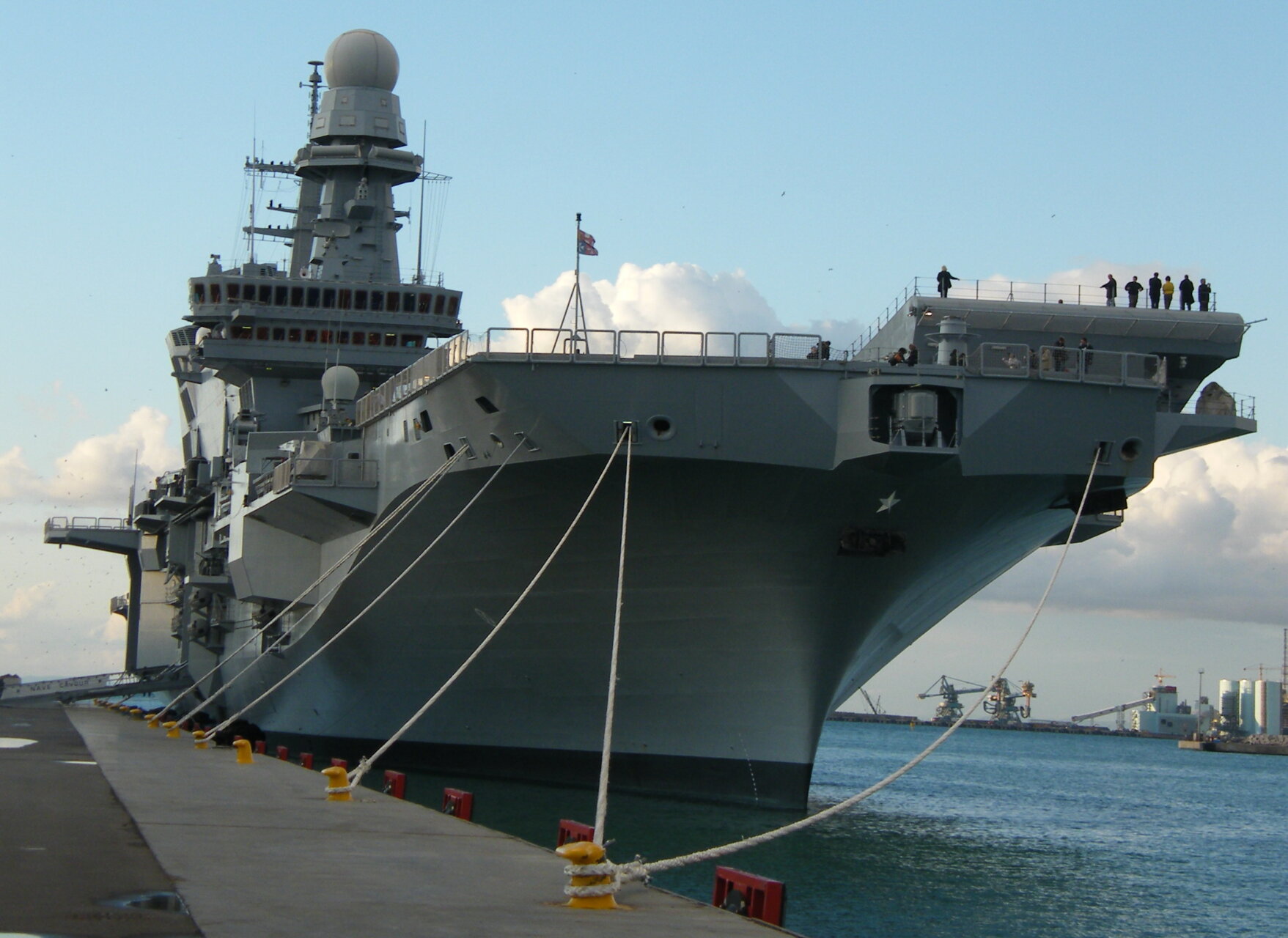 Soldati morti per amianto sulle navi della Marina Militare, condannati ...